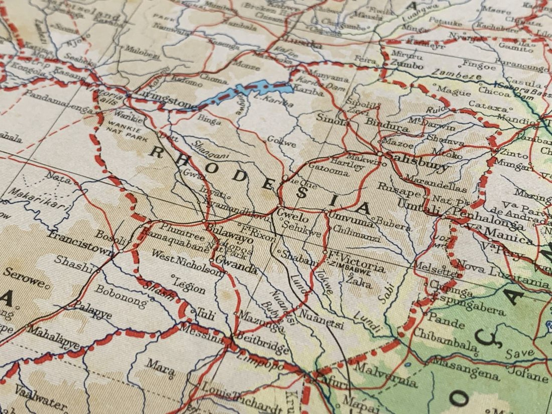 LEE WILLIAMS - Rhodesia 2 - Liberty Park Press